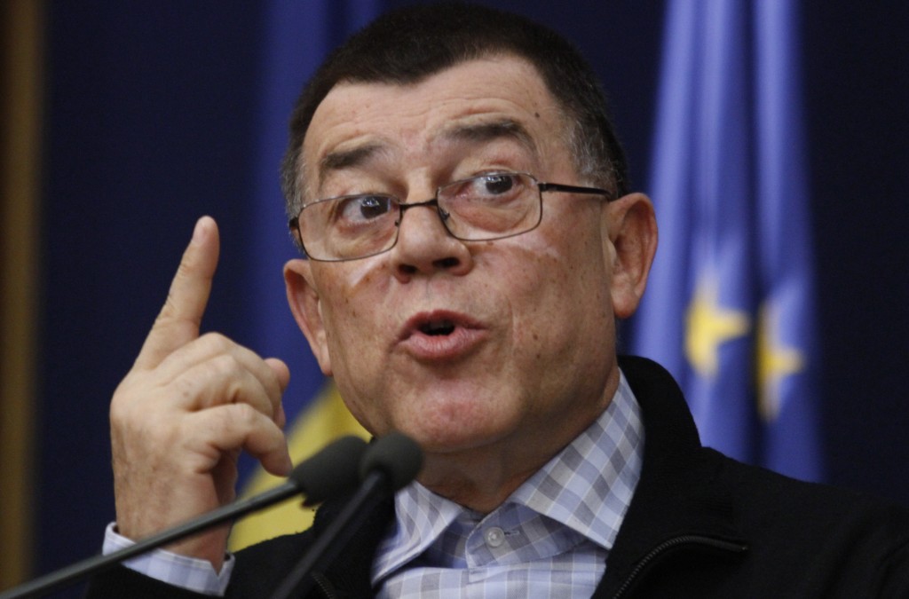 Sa ne arate domnul Radu Stroe că îi pare rău cu adevărat de tragedia ...